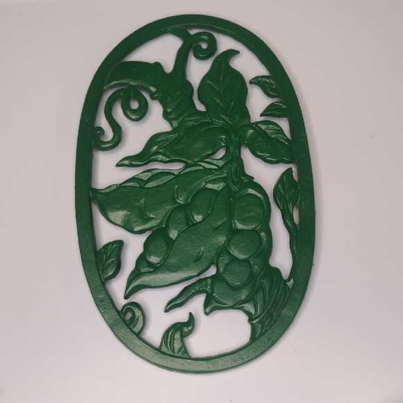 Vintage | Kitchen | Vintage Green Bean Pea Pod Trivet Hot Plate Cast ...
